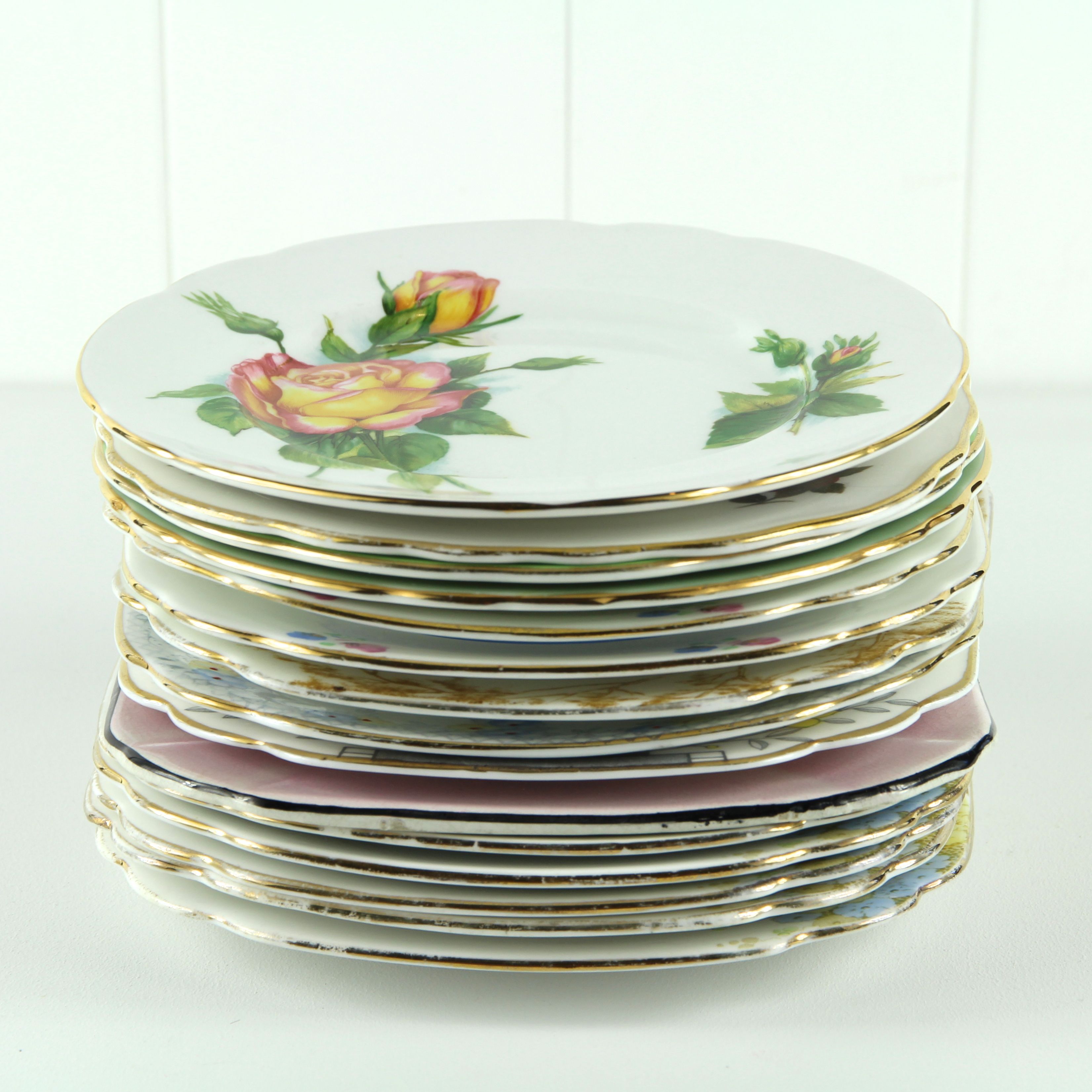 Side Plates | Vintage China Hire | Gisborne | NZ | Miss Mouse